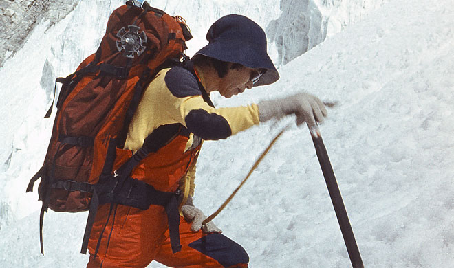 Junko Tabei, the first woman to climb Mount Everest, dies at 77 - India ...