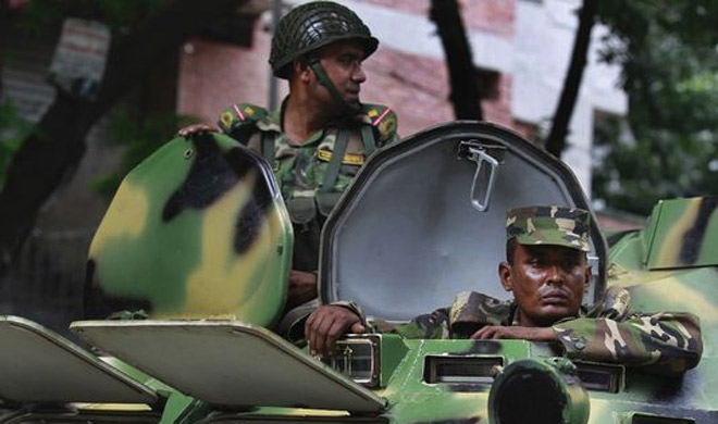 Suicide bomber dies in blast outside RAB camp in Dhaka - India TV Hindi