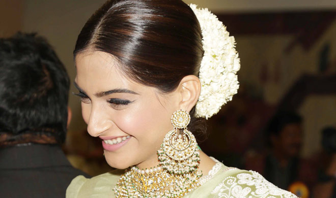 Adil Hussian calls Sonam Kapoor cheerful and joyous - India TV Hindi