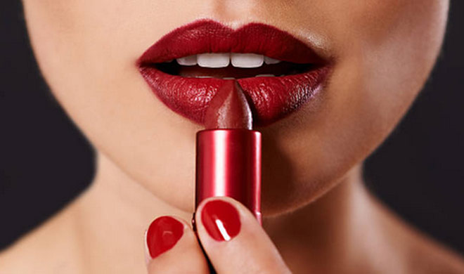 Know lipstick tips by Shahnaz Husain - India TV Hindi