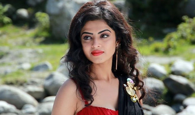 हॉरर फिल्म बनाने जा रही हैं सीरियल शक्ति की सुरभि यानी रोशनी सहोता ...