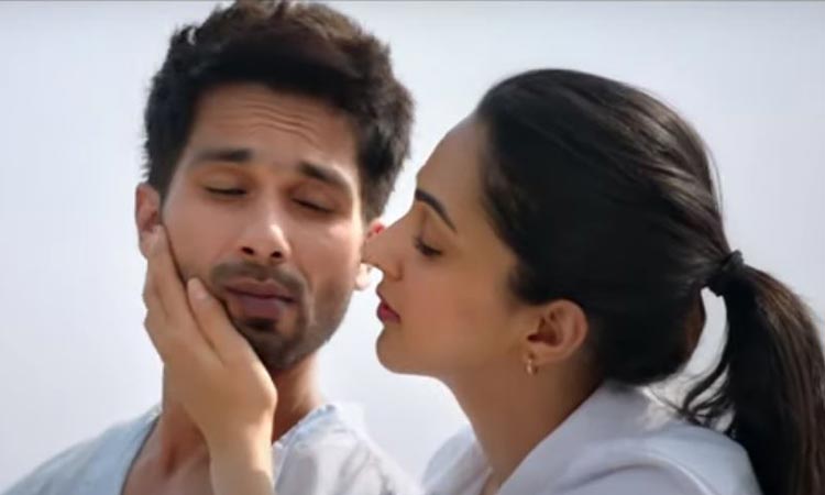 Kabir Singh Song Bekhayali out Shahid Kapoor Kiara Advani - India TV Hindi