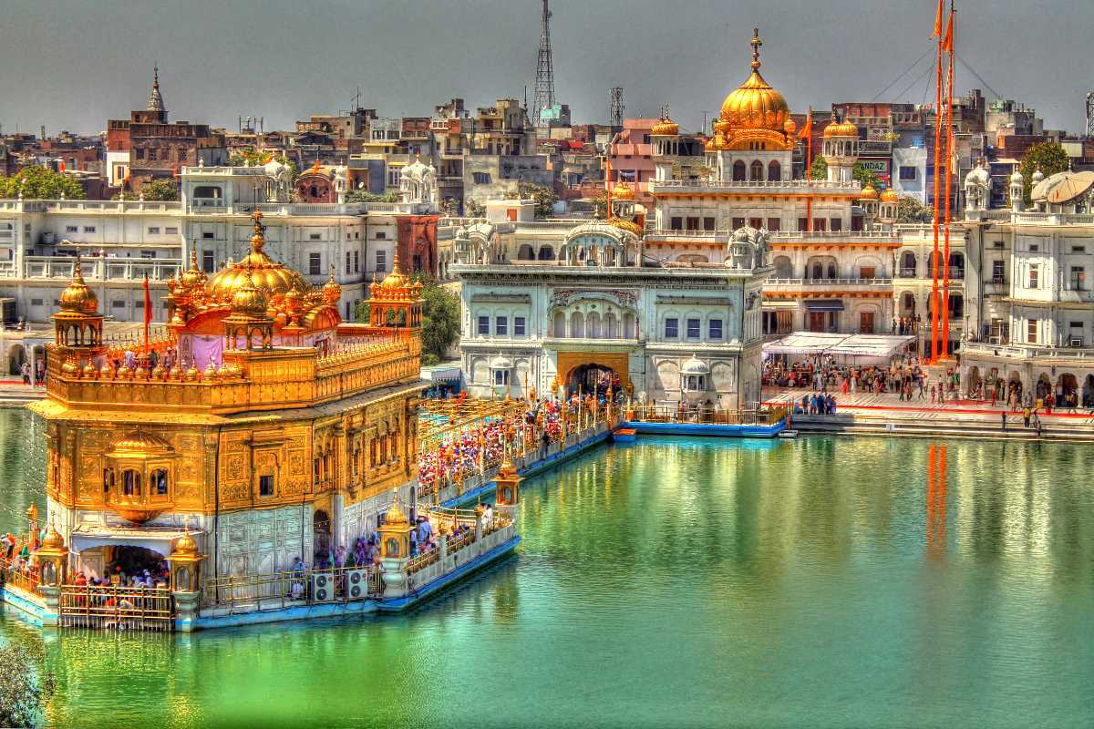Weekend trip irctc amritsar tour package for 2 days golden temple wagah ...