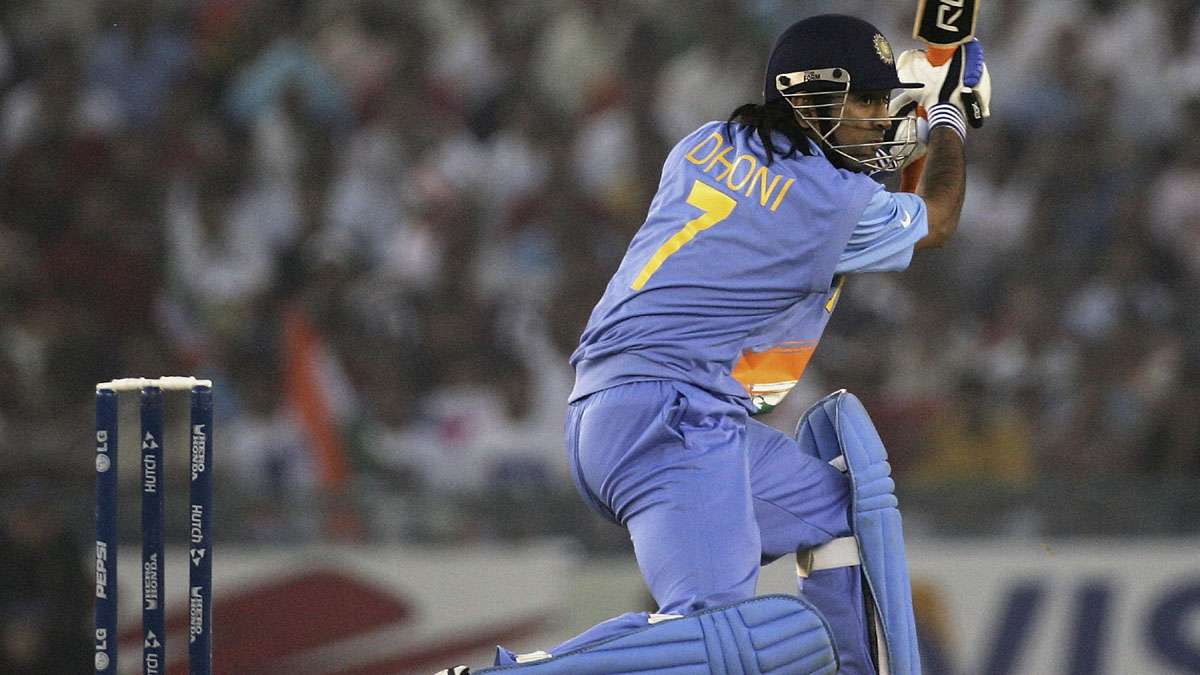 Team india MS Dhoni debut on this day 23 december 2004 against ...