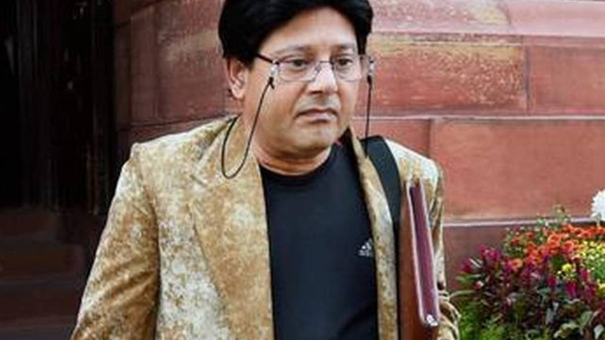 Tapas Pal, Veteran Bengali Actor and Former TMC MP, Passes Away at 61 ...