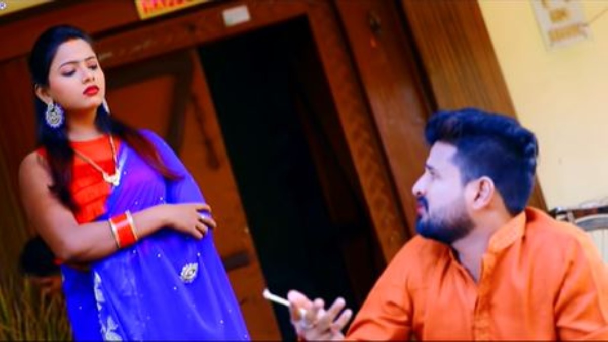 ritesh pandey haye re jhulaniya bhojpuri song viral-भोजपुरी गाना 'हाय ... ritesh pandey haye re jhulaniya bhojpuri song viral-भोजपुरी गाना 'हाय ...