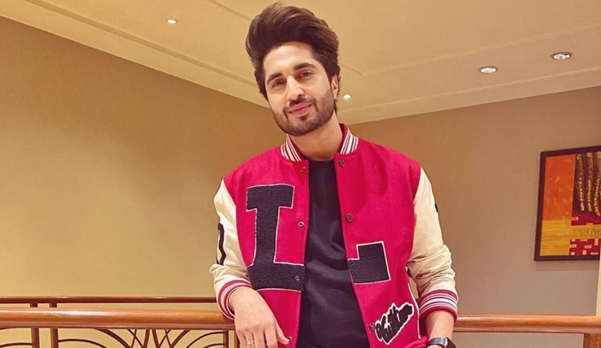 Punjabi star Jassi Gill shoots new music video from phone amid lockdown ...