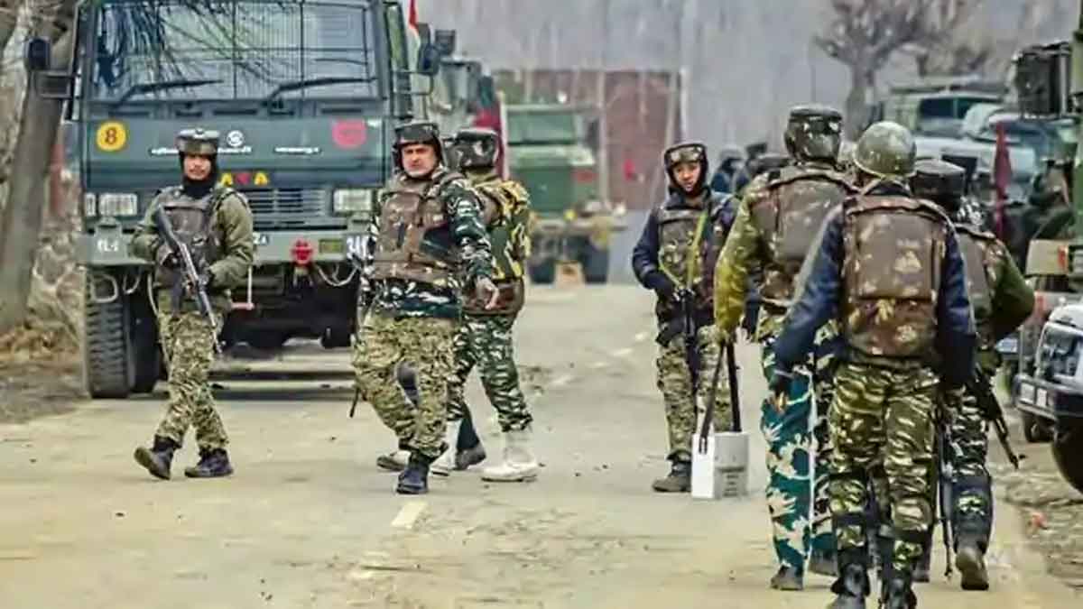 Pulwama-type attack averted in Jammu Kashmir with recovery of 52 kg of ...