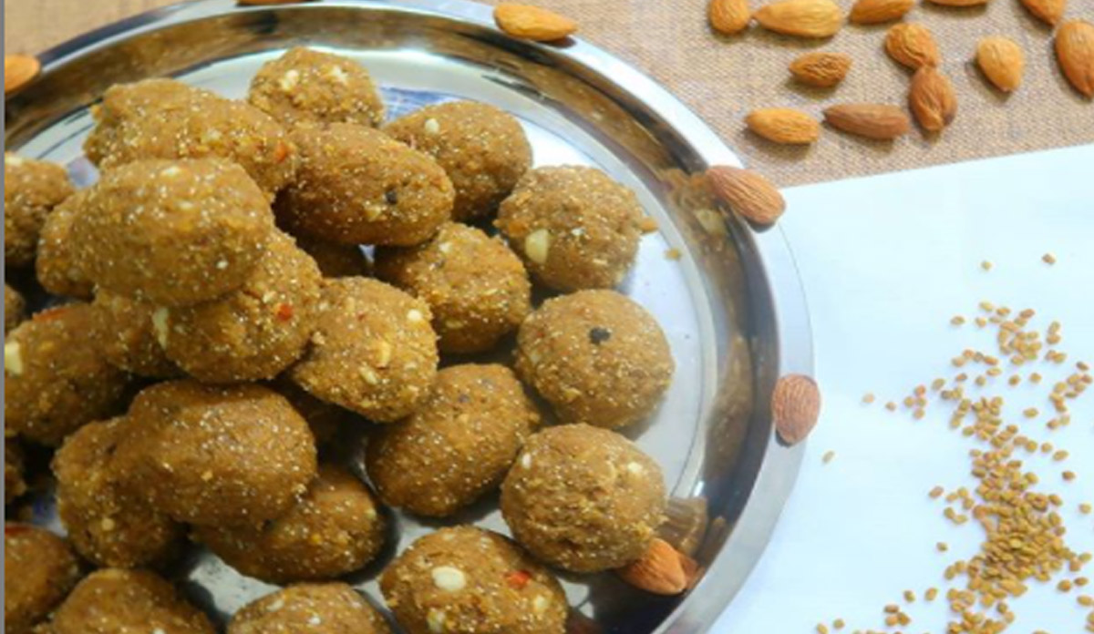 Methi ke laddu recipe how to make methi ke ladoo at home by swami ...