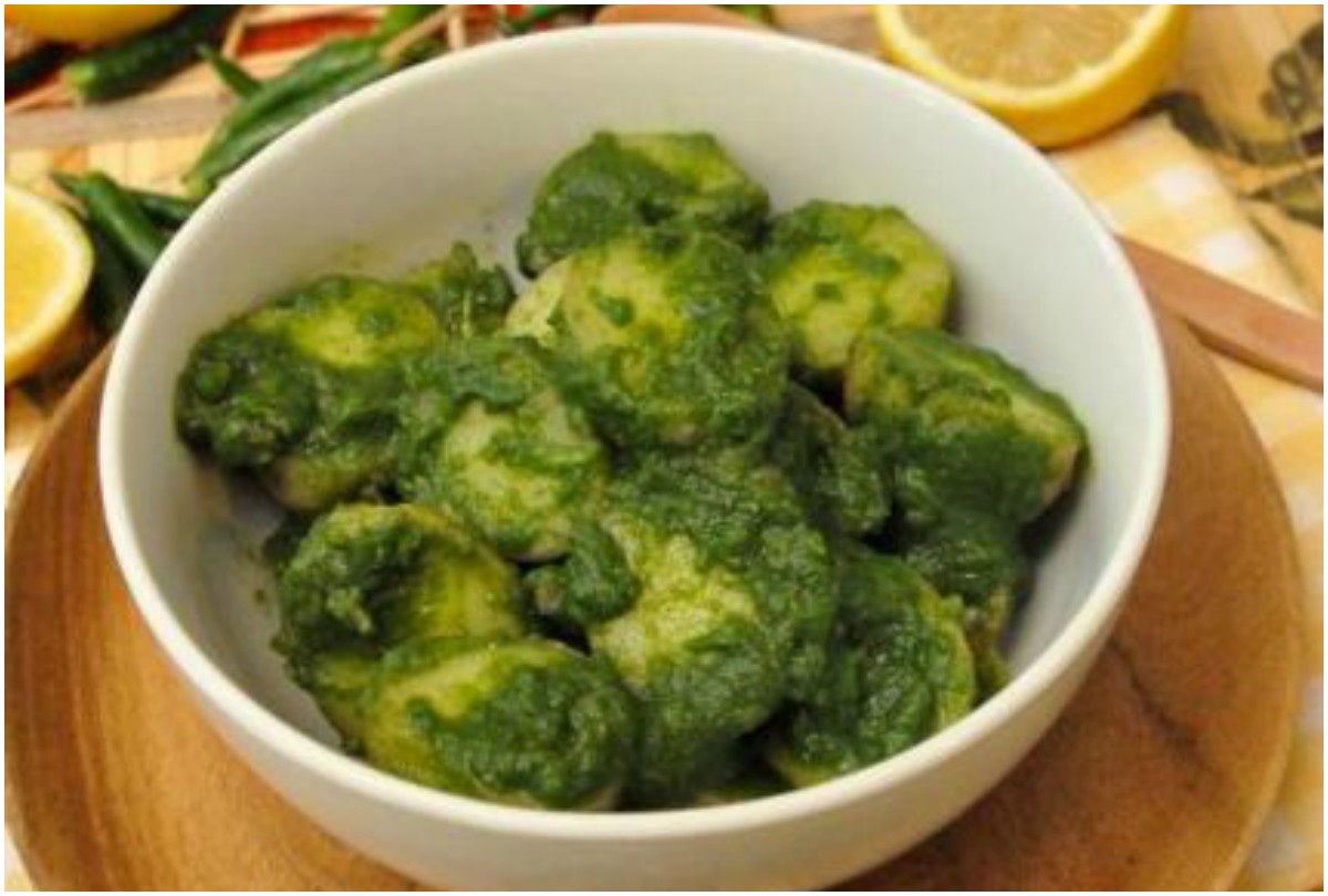 Dhaniya ke aloo Try this oil free Dhaniya aloo recipe in hindi-Recipe ...