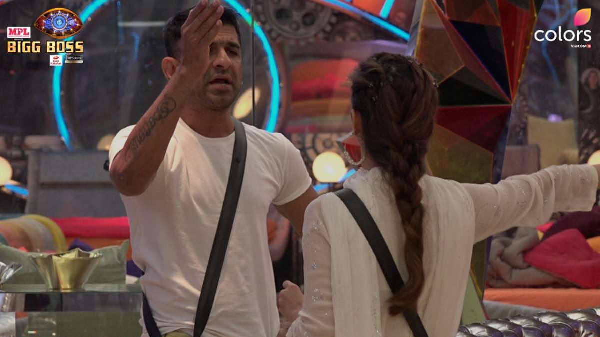 Bigg Boss 14 December 9 LIVE Updates manu punjabi vikas gupta kashmira ...