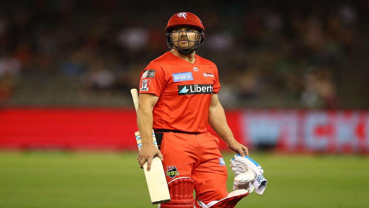 IPL नीलामी में एरोन फिंच के अनसोल्ड रहने से हैरान हैं माइकल क्लार्क ...