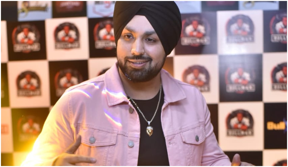 Deep money new song de daroo crosses million views on youtube see ...