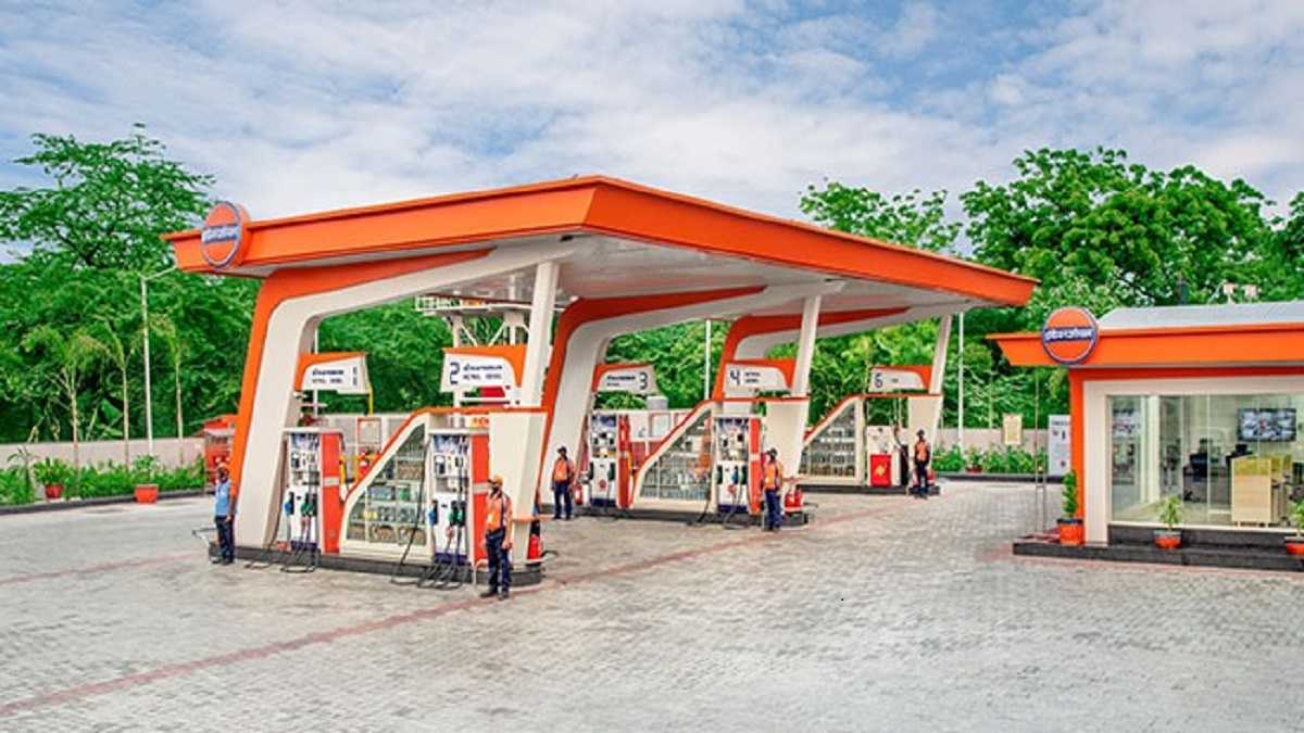 More than 30000 IOC Petrol pump are now automatic says Indian Oil ...