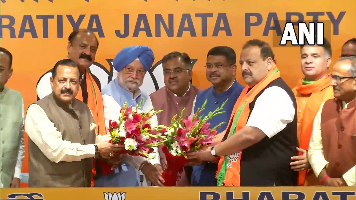 J&K: Devendra Rana joins BJP, increases the strength of 'saffron' camp ...