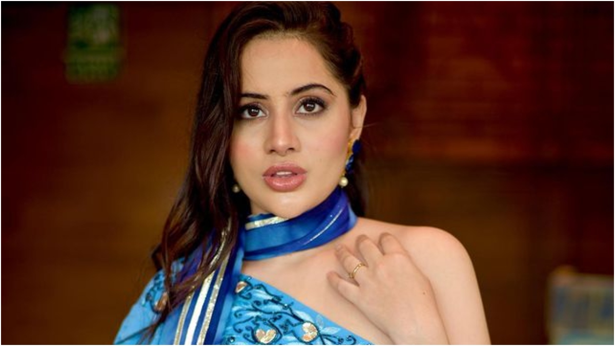 उर्फी जावेद क्या इंडो-कनाडाई सिंगर के साथ प्यार में हैं? जानिए पूरी ...