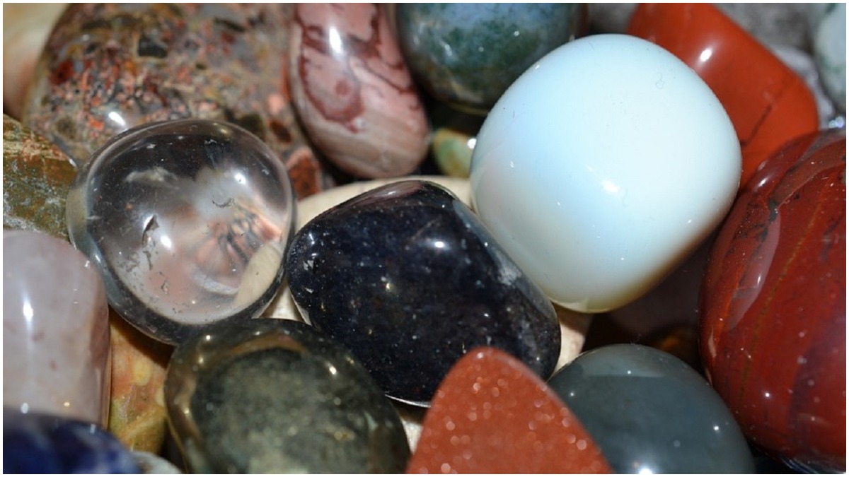 atma ratna stone benefits know how to wear it।घर में इस खूबसूरत पत्थर ...