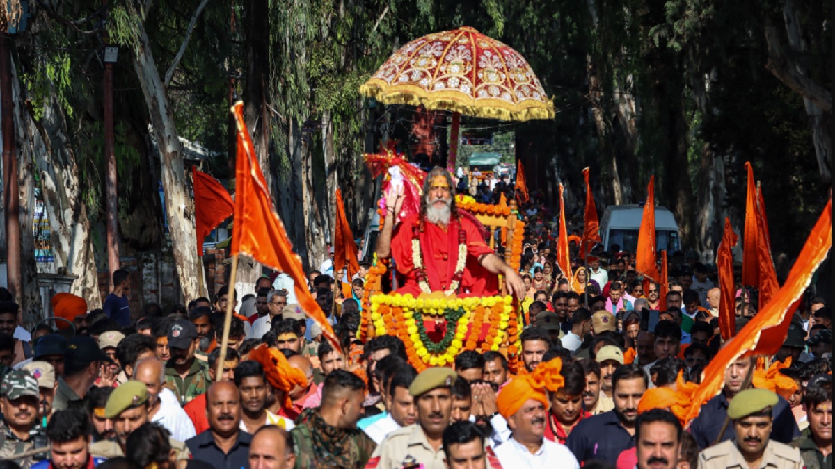 Amarnath Yatra concludes with 'Chadi-Mubarak', 'Poojan' and 'Visarjan ...