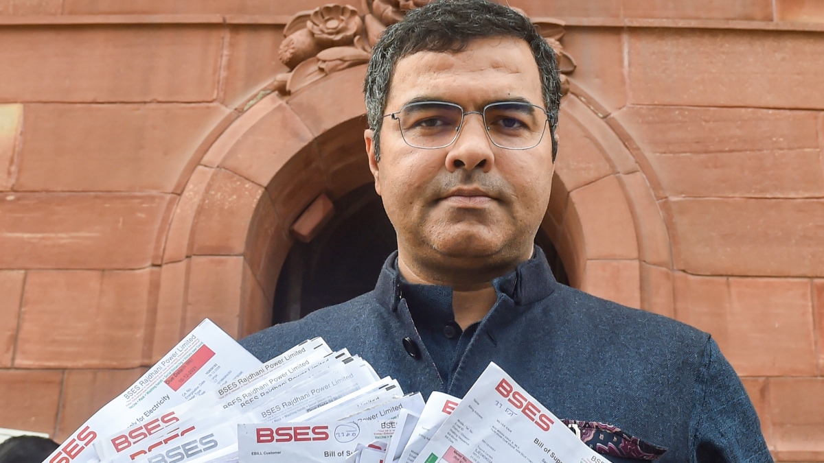 Delhi Liquor Scam TRS MLC Kavita defamation case court notice to BJP leaders Parvesh Verma and ...