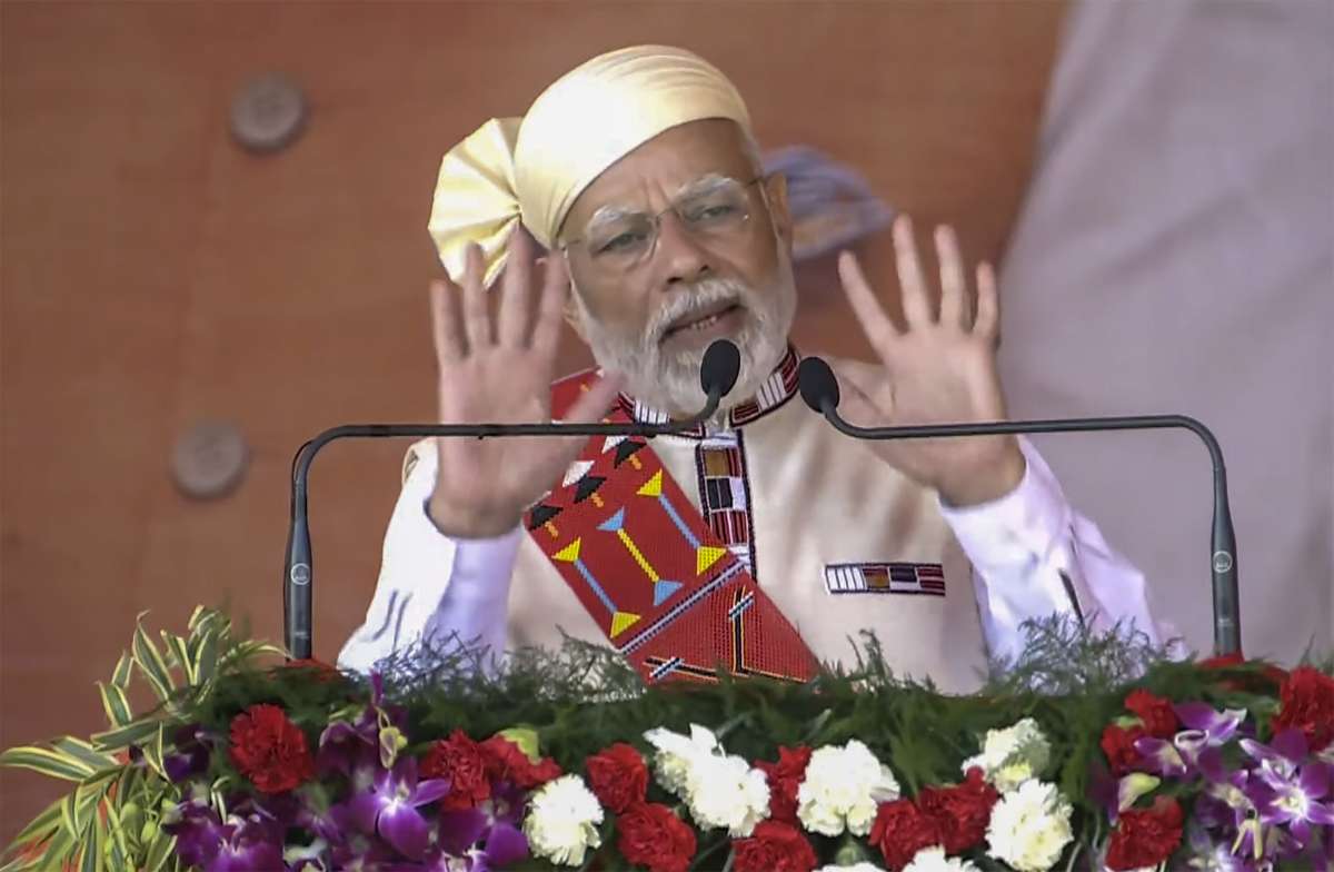 PM Modi inaugurates first greenfield airport in Arunachal also give ...