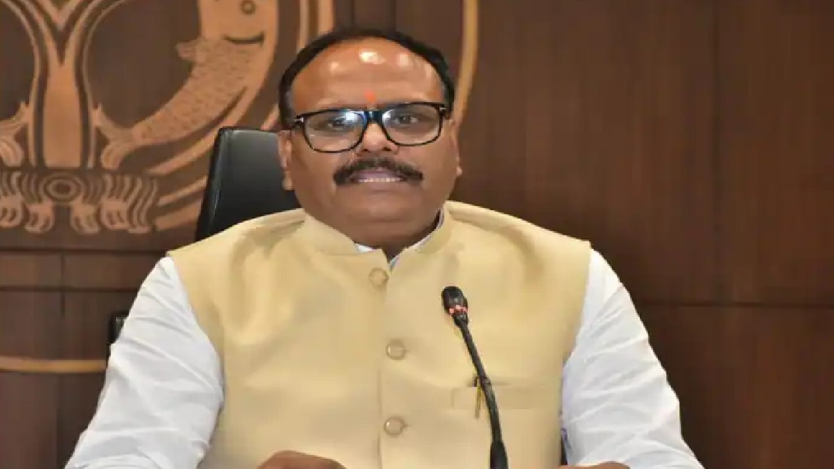 Brajesh Pathak said Criminals had become mini CM during SP government ...