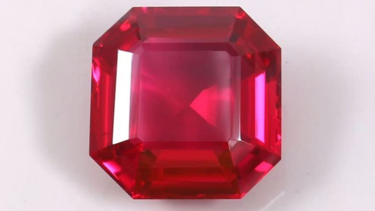 Manik Ratna: माणिक को क्यों कहा जाता है रत्नों का राजा? जानें इसे धारण ...