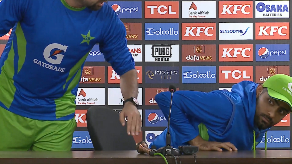Babar Azam Press Conference Pakistan Journalist Angry Reaction Video ...