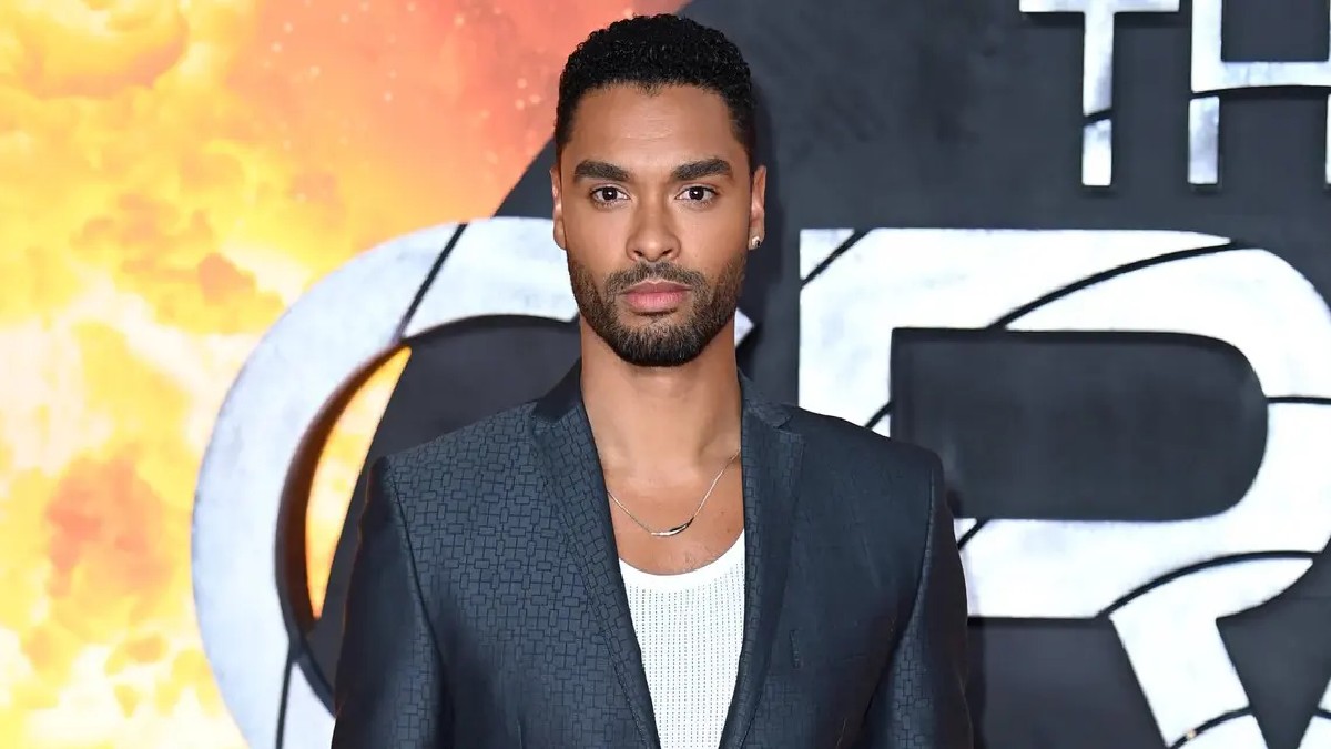 world most handsome man Regé Jean Page Check out top 10 list। ये हैं ...