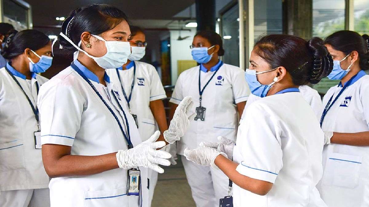 हरियाणा के सरकारी अस्पतालों में कर्मचारी नहीं पहन सकेंगे जींस-स्कर्ट ...