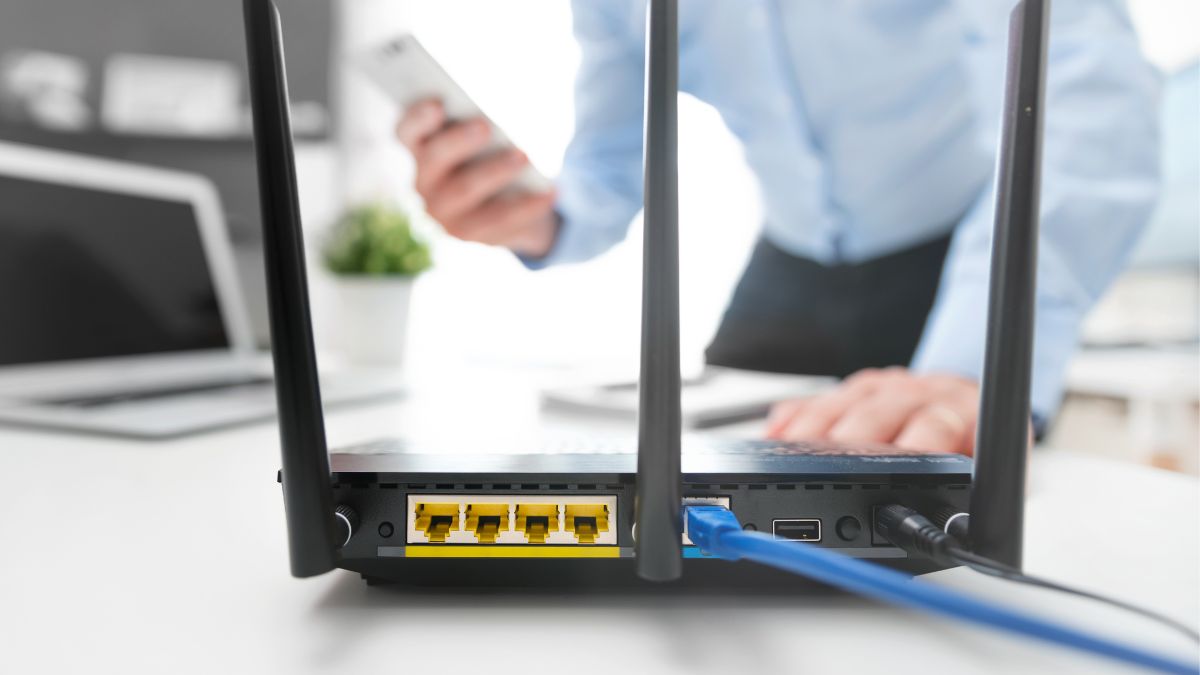 Tata Play Fiber Broadband Plan- 2023 । इंटरनेट और एंटरटेनमेंट... दोनों ...