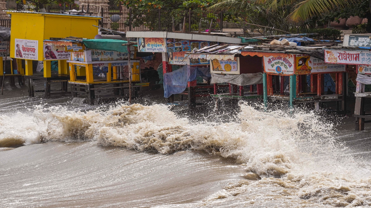 IMD Alert cyclone Biperjoy effect heavy rain alert in delhi rajasthan ...