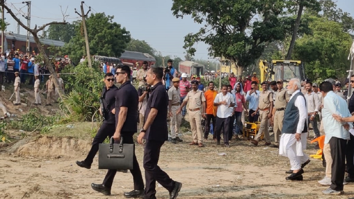Odisha train accident LIVE updates 3 trains collided more than 288 ...