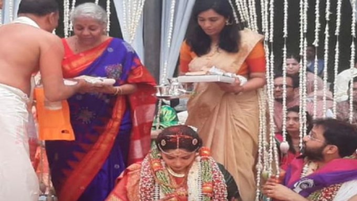 Finance Minister Nirmala Sitharaman daughter Wedding in simple ceremony ...