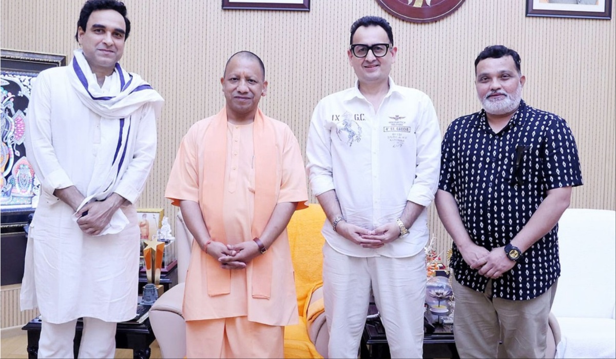 Pankaj Tripathi ने की CM योगी आदित्यनाथ से खास मुलाकात, 'मैं अटल हूं ...