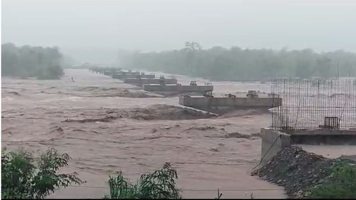 Ghaggar river overflow flooding in Panchkula due to heavy rainfall ...