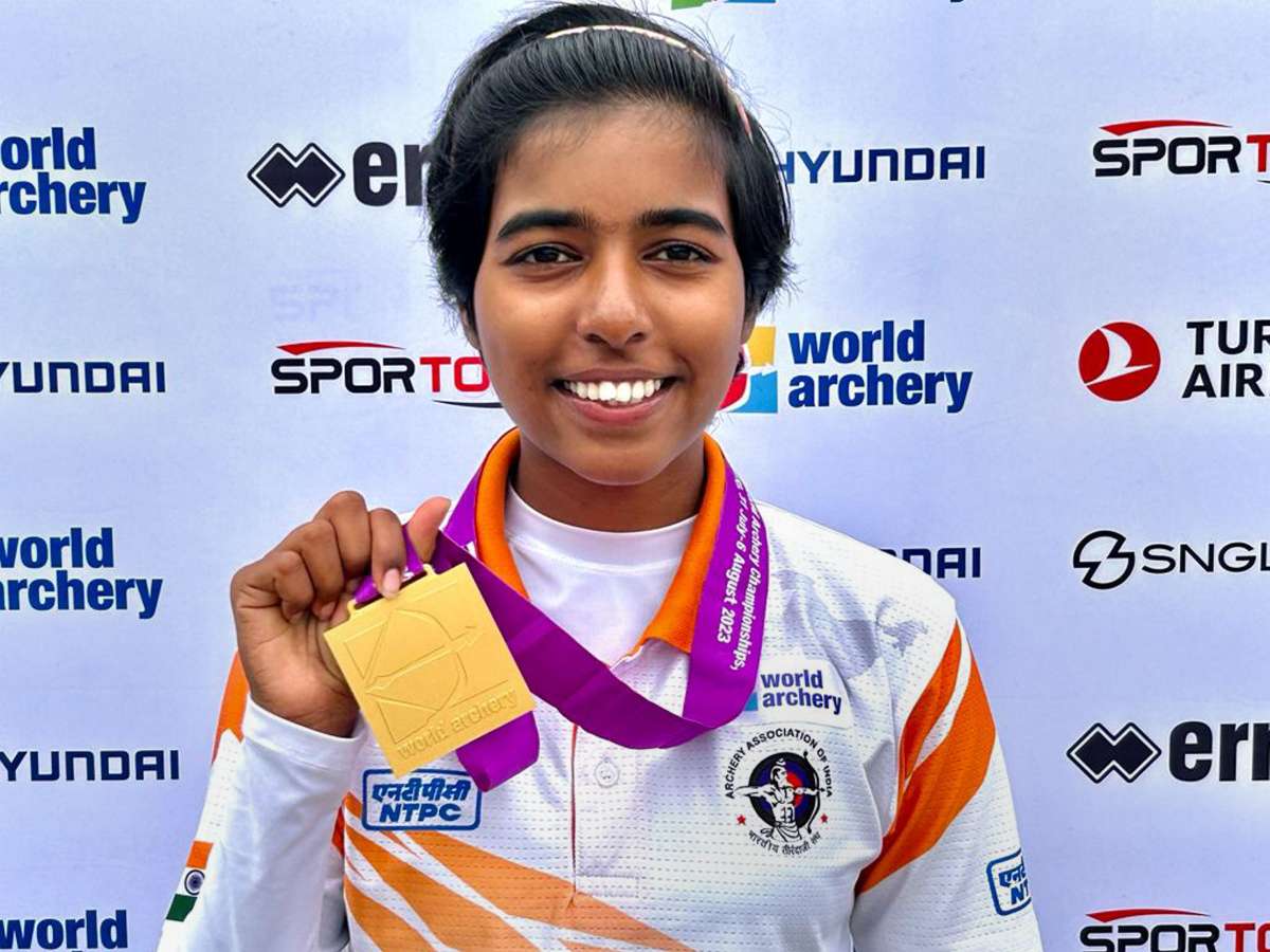 Aditi Gopichand swami create history win gold medal at World Archery Championships youngest ...