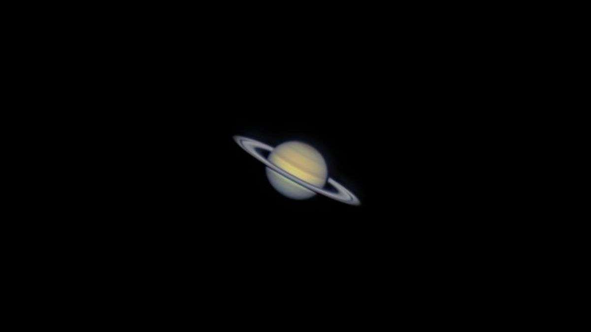 Photographer captures Saturn planet From Backyard In Arizona Shani Grah ...