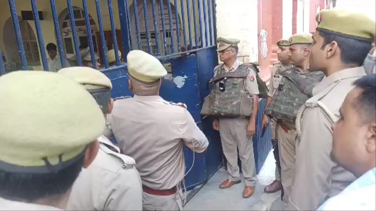 यूपी: अंडरवर्ल्ड डॉन बबलू श्रीवास्तव को सता रहा डर! बरेली जेल से सड़क ...