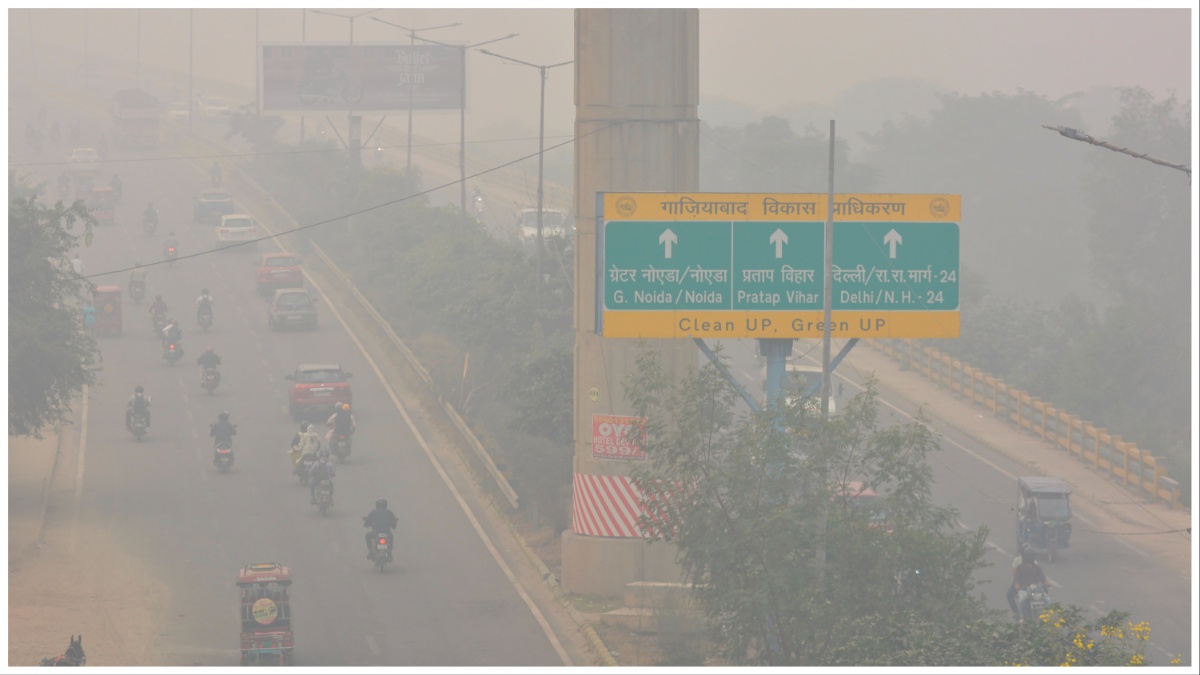 दिल्ली सरकार ने प्रदूषण के कारण नियमों में किया बदलाव, बीएस3 और बीएस4 ...