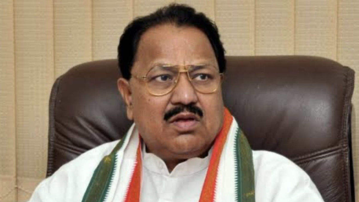 हार्ट अटैक से कांग्रेस के वरिष्ठ नेता का निधन, डी श्रीनिवास ने 76 वर्ष ...