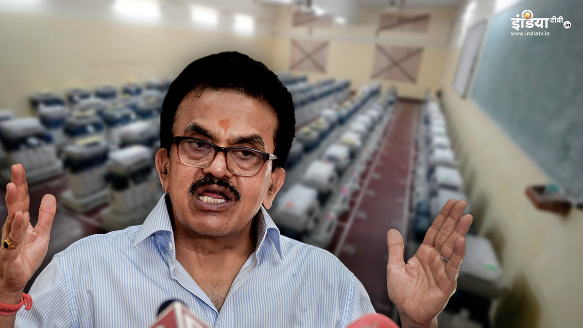 "EVM में कीर्तिकर 1 वोट से आगे थे", मुंबई उत्तर-पश्चिम सीट के रिजल्ट पर मचे बवाल पर संजय निरुपम ...