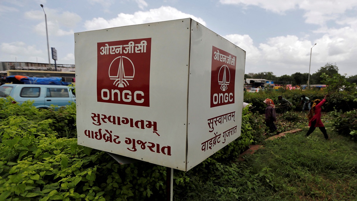 ONGC करेगी ₹2,00,000 करोड़ का निवेश, जानें साल 2038 तक क्या है कंपनी की प्लानिंग - India TV Hindi