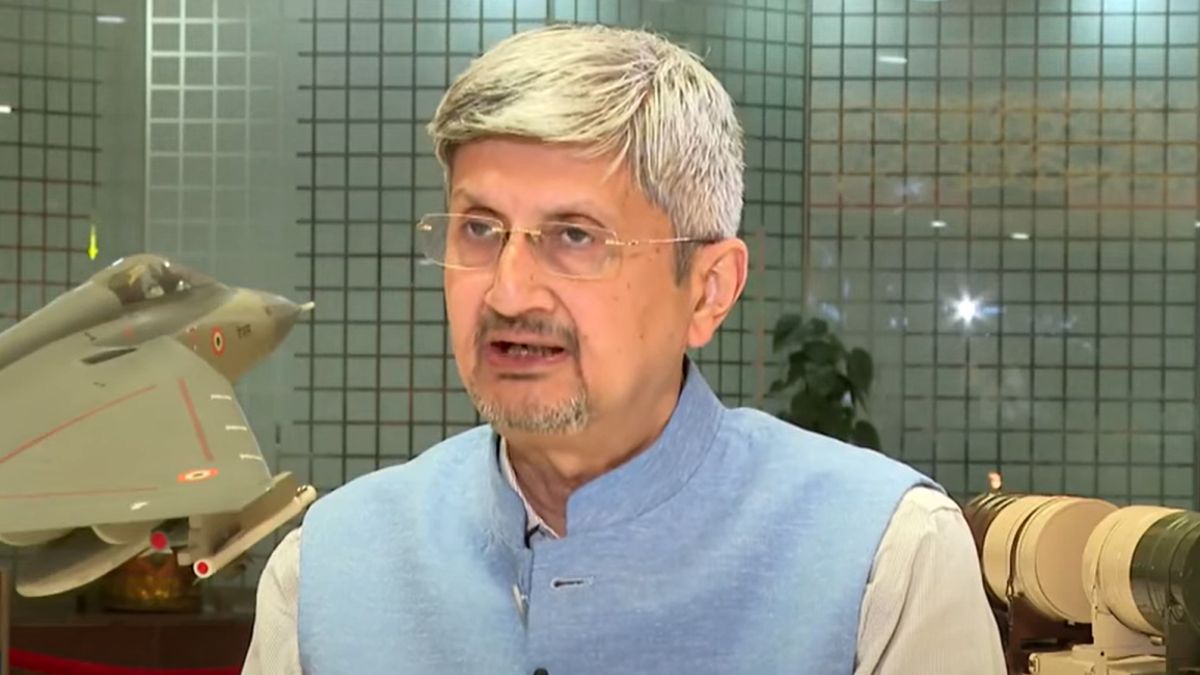 Exclusive: हथियारों के मामले में भारत ने की कितनी तरक्की? DRDO चीफ ने उदाहरण देते हुए समझाया ...