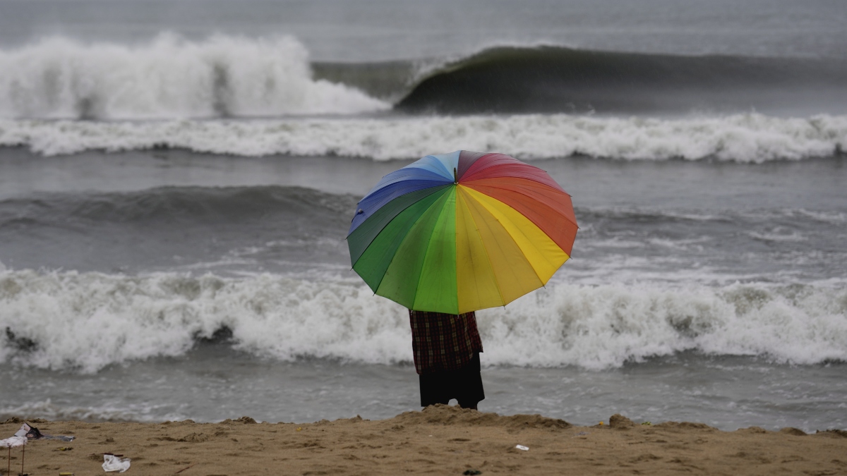 Cyclone Montha LIVE: चक्रवाती तूफान 'मोन्था' से फसलें हुईं तबाह, कई ...