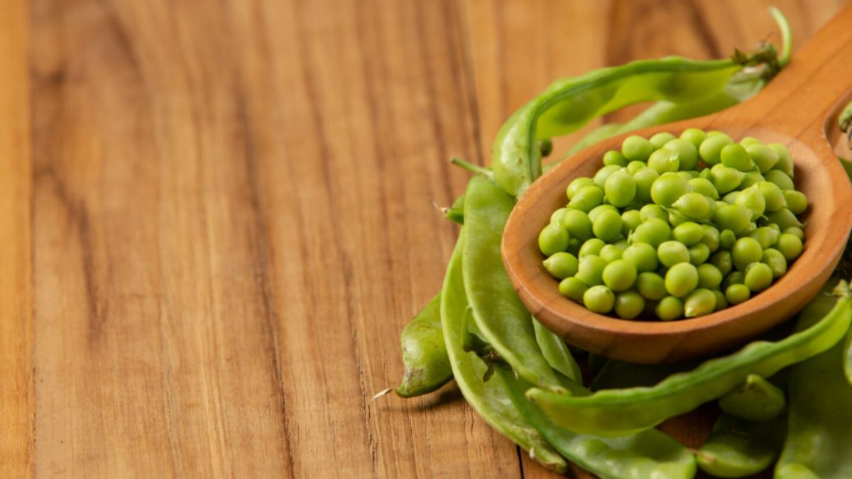 Easy Trick To Shell Green Peas: बिना मेहनत के सिर्फ 10 मिनट में छिल ...