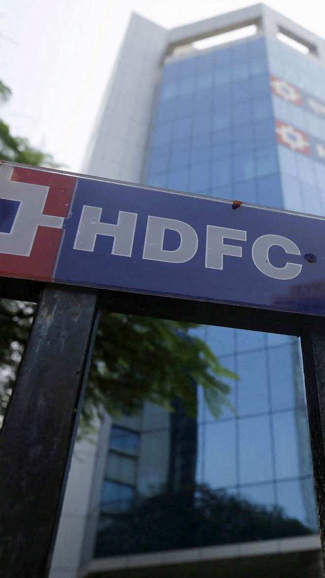HDFC Bank में 55 महीने की FD में ₹5,00,000 जमा करें तो मैच्यॉरिटी पर ...