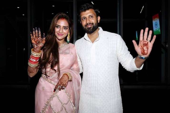 Actress and tmc mp nusrat jahan after wedding back to india in newly ...