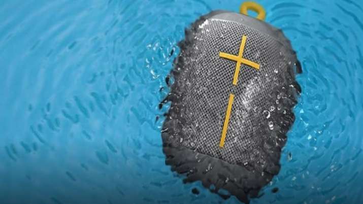 Waterproof Speakers: It is important to be careful while buying ...