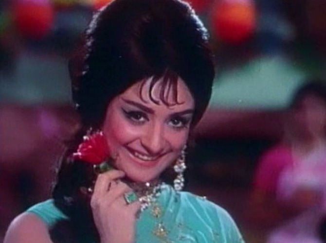 saira bano wanted to become like her mother - India TV Hindi