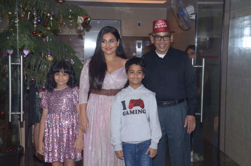 vidya balan celebrate her birthday with friends and family see photos ...